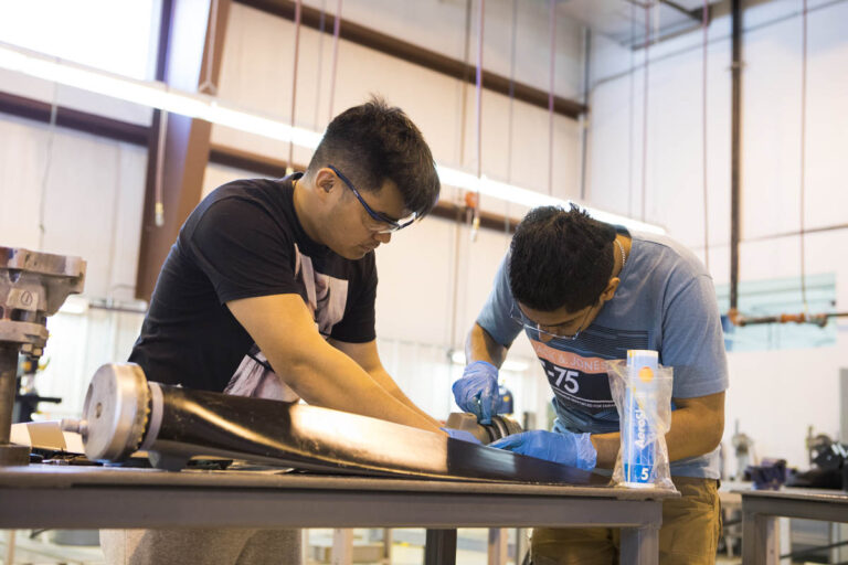 Aerospace Manufacturing : RRC Polytech: Program Explorer