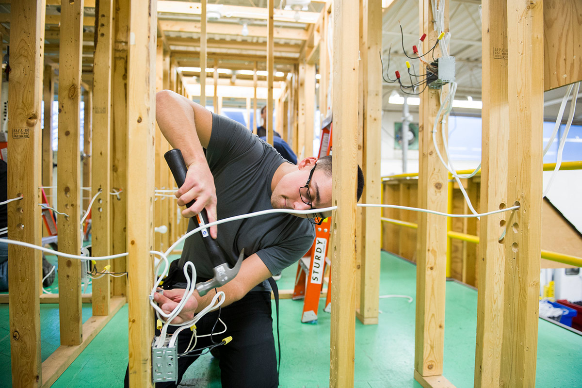 Electrical : RRC Polytech: Program Explorer