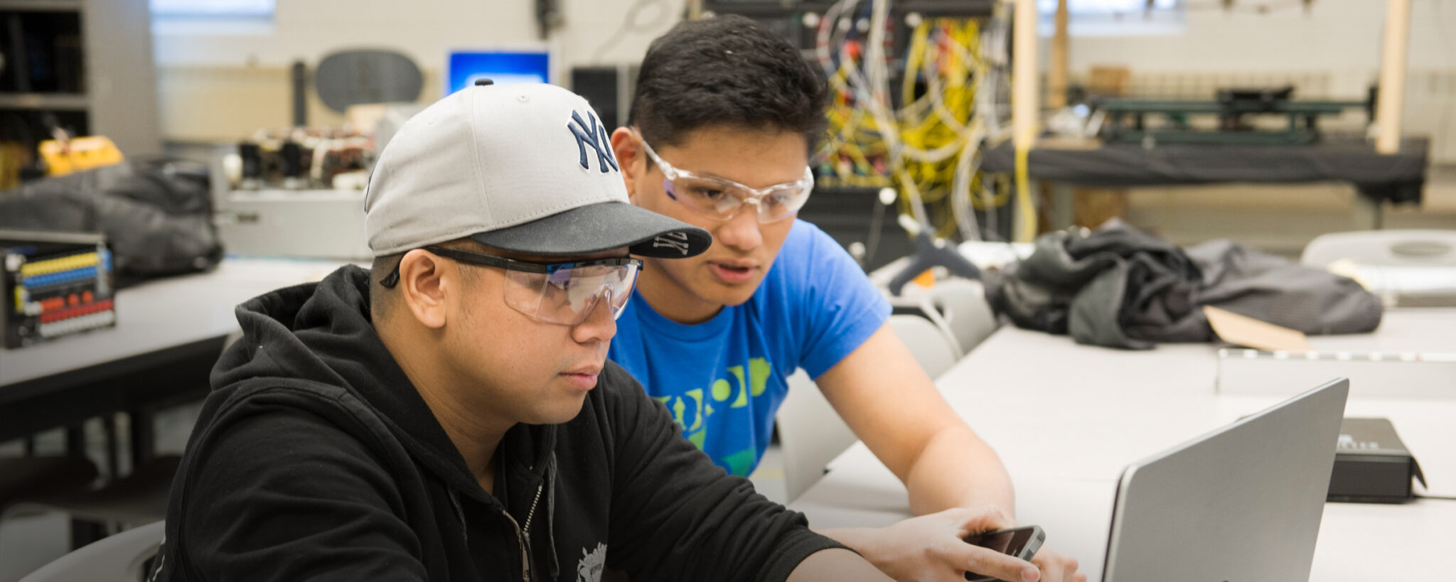 Electronic Engineering Technology : RRC Polytech: Program Explorer