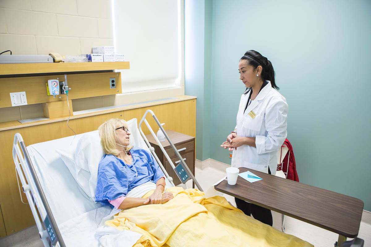 Health Care Aide : RRC Polytech: Program Explorer