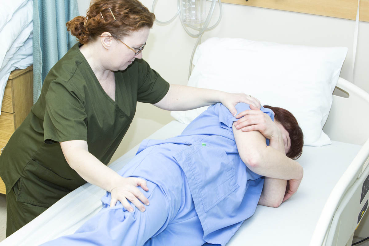 Health Care Aide and Health Unit Clerk (International) : RRC Polytech: Program Explorer