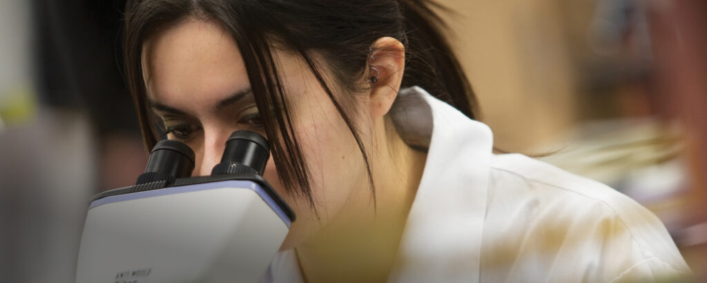 Science Laboratory Technology : RRC Polytech: Program Explorer