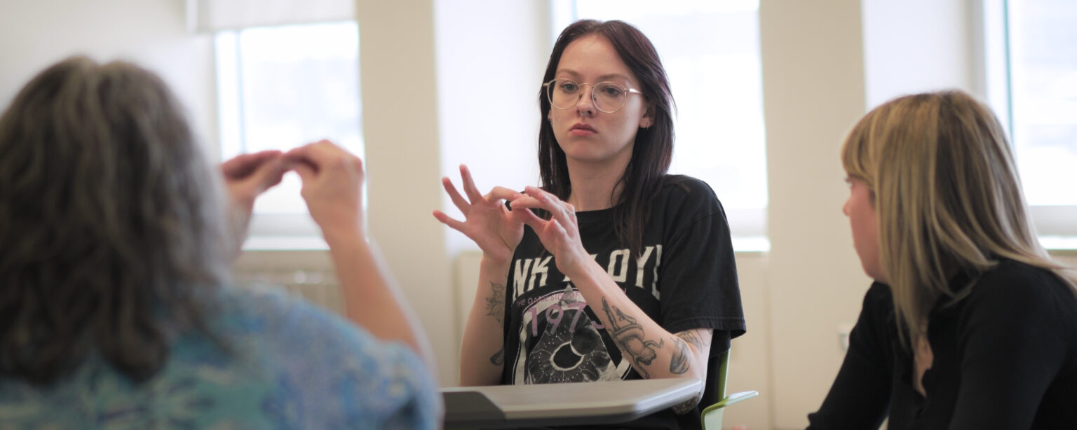 ASL-English Interpretation : RRC Polytech: Program Explorer