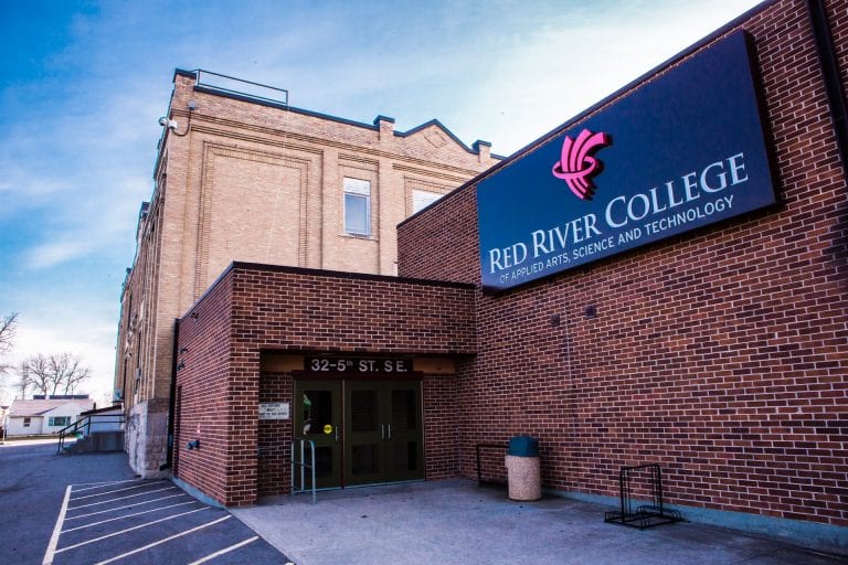 RRC Polytech Campuses : RRC Polytech: International Education